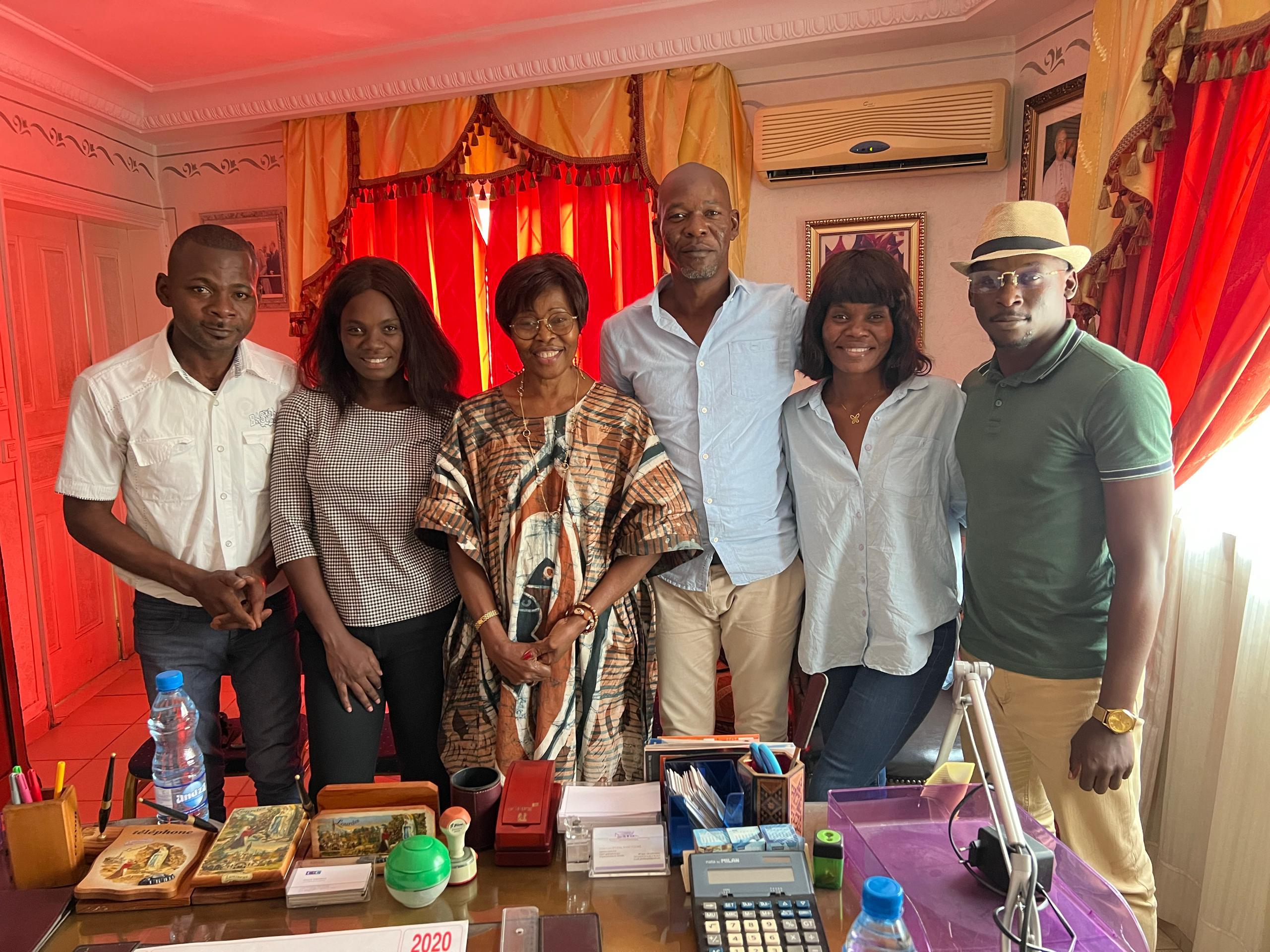 Madame Gisèle Laure LANCHAIS EYANG NTOUTOUME Sollicitée par la Jeunesse ...